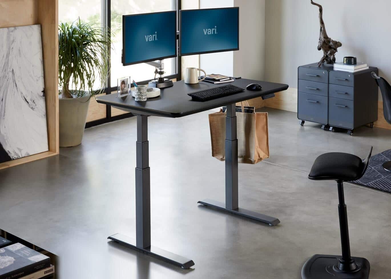 Vari Standing Desk Review 2023: Is it value for money? | BSD