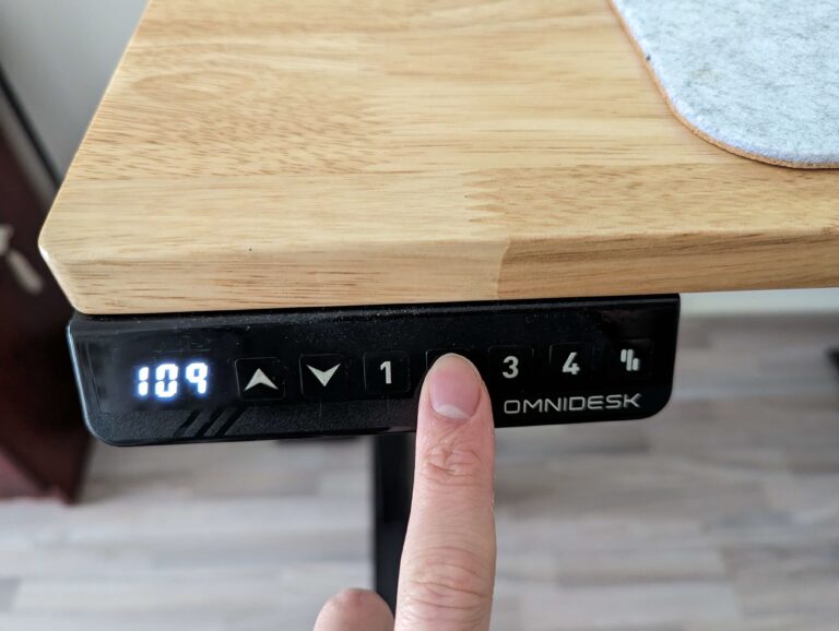 How To Program Standing Desk Height Settings (In 4 Steps)